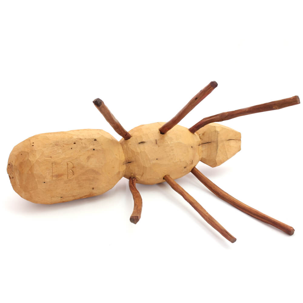 Escultura de Formiga em madeira G - TheFOB